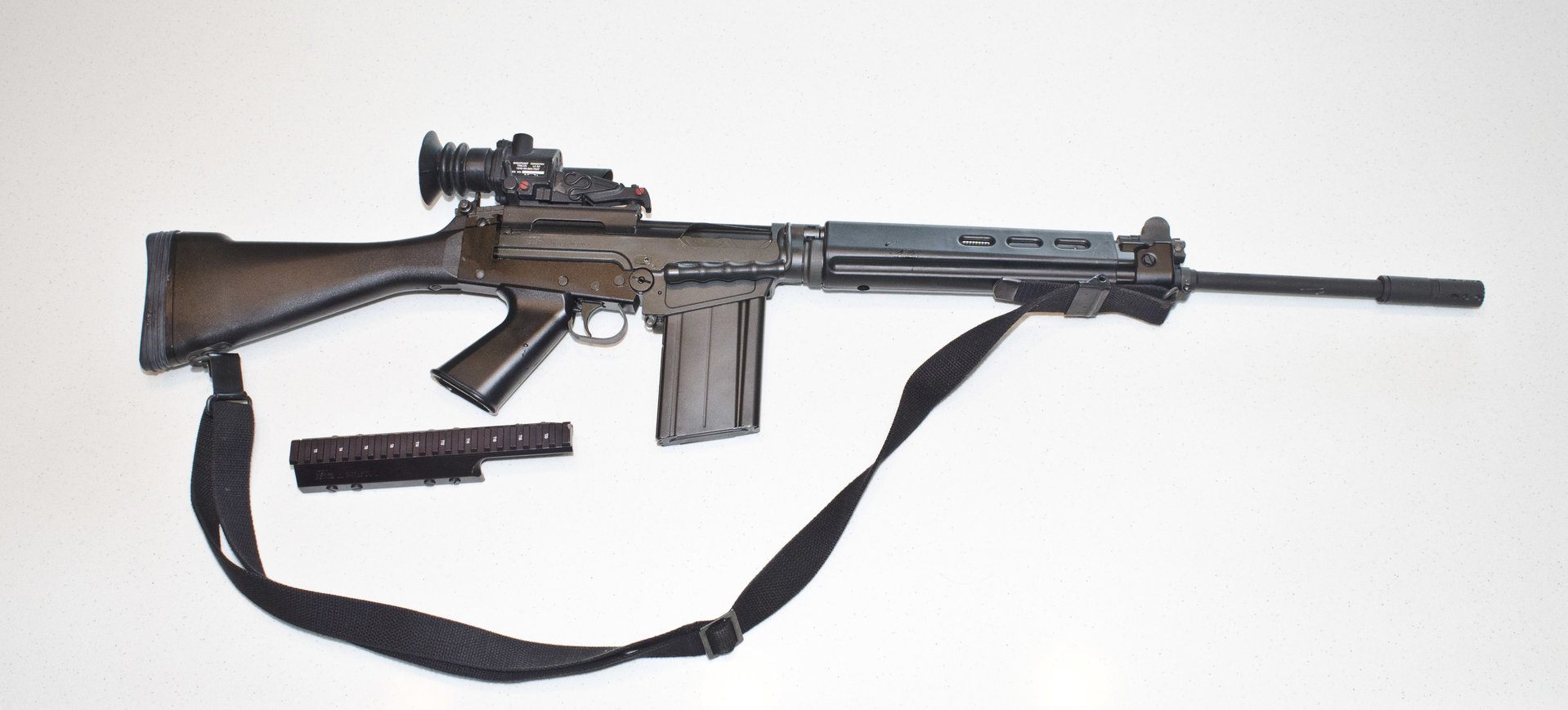 The FN FAL, the right arm of the free world | Christian Forums